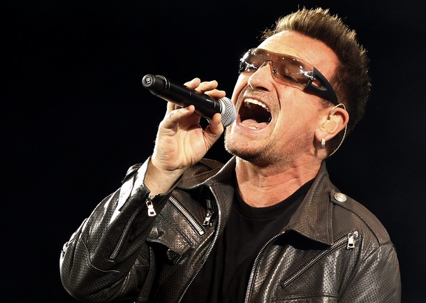 Vocalista de U2 confiesa por qué siempre lleva lentes de sol